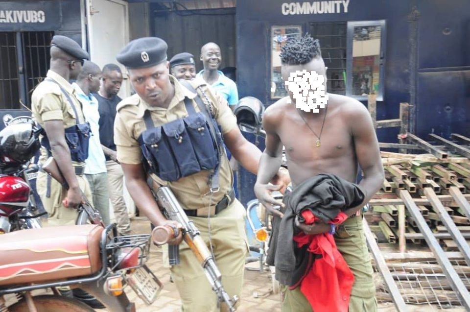 BAMBI! Okubba abantu mu Kampala, wuuno omukyala omuzungu asigadde mu ... BAMBI! Okubba abantu mu Kampala, wuuno omukyala omuzungu asigadde mu ...